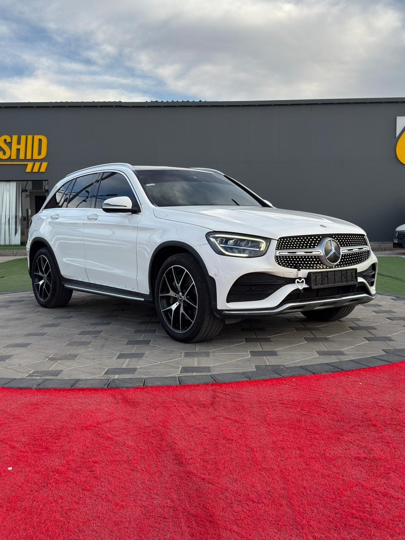 Used Mercedes-Benz GLC 200 Std 2.0L 2021 for sale in Dubai - 950709