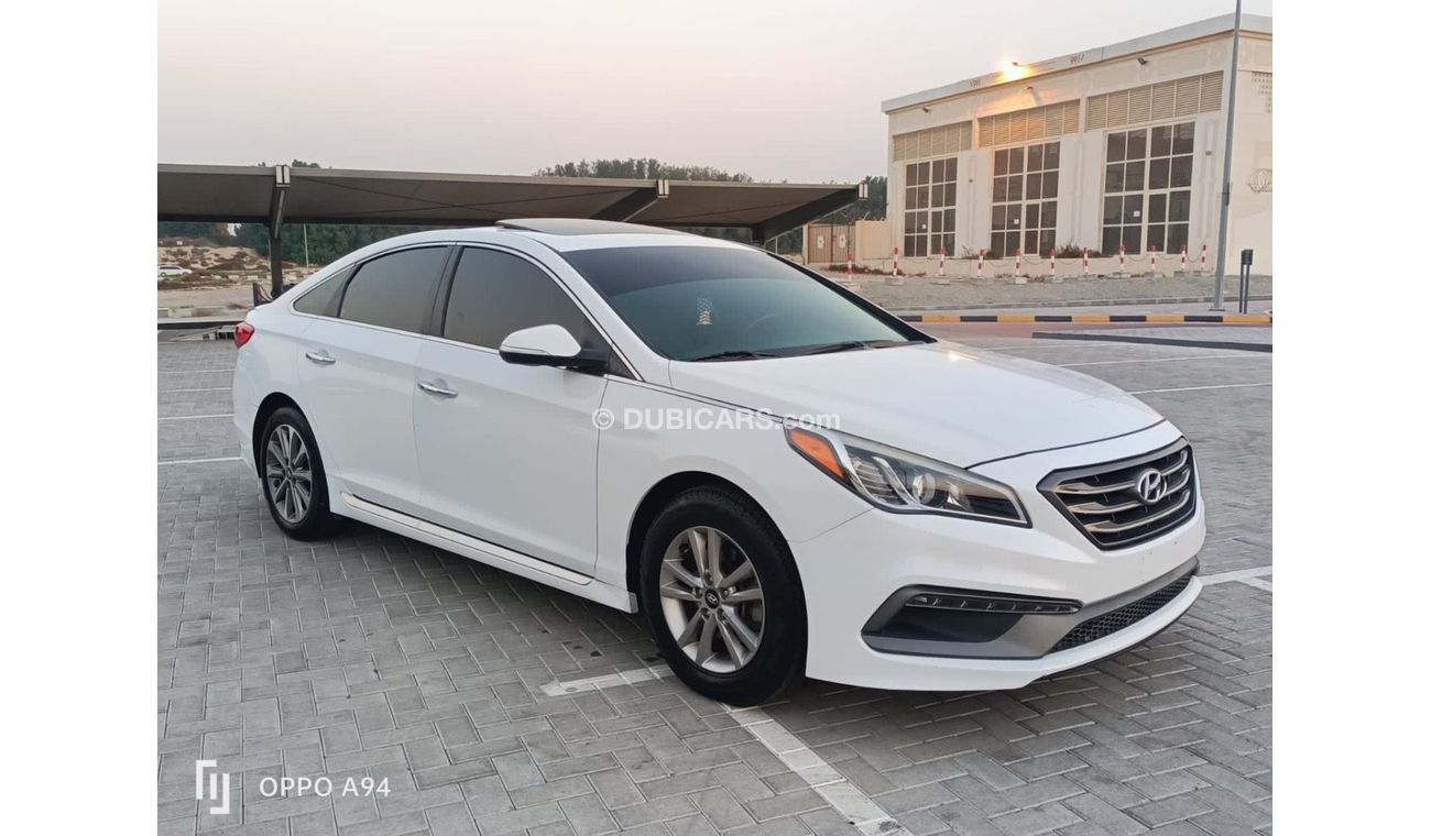 Used Hyundai Sonata GL Top 2017 for sale in Sharjah - 665916