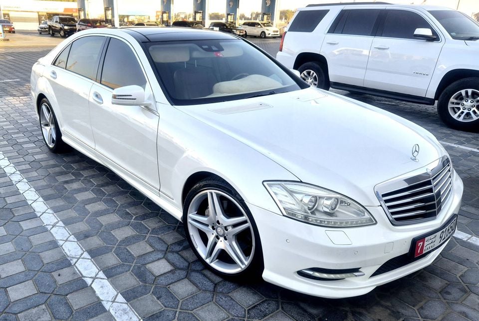 Used Mercedes-Benz S 350 2011 for sale in Abu Dhabi - 820129