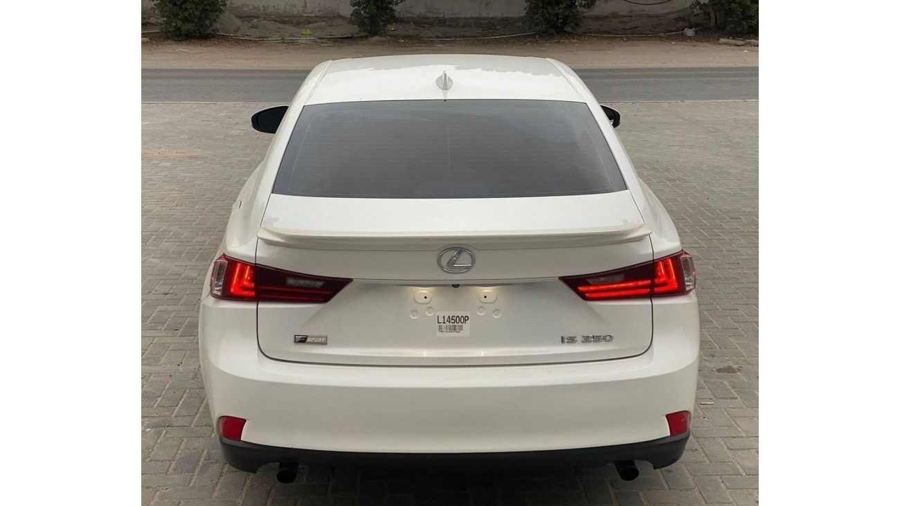 Used Lexus IS250 F Sport 2015 for sale in Dubai - 727573