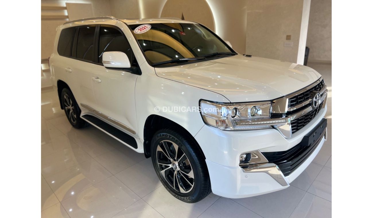 Used Toyota Land Cruiser GXR1 2021 for sale in Dubai - 618486