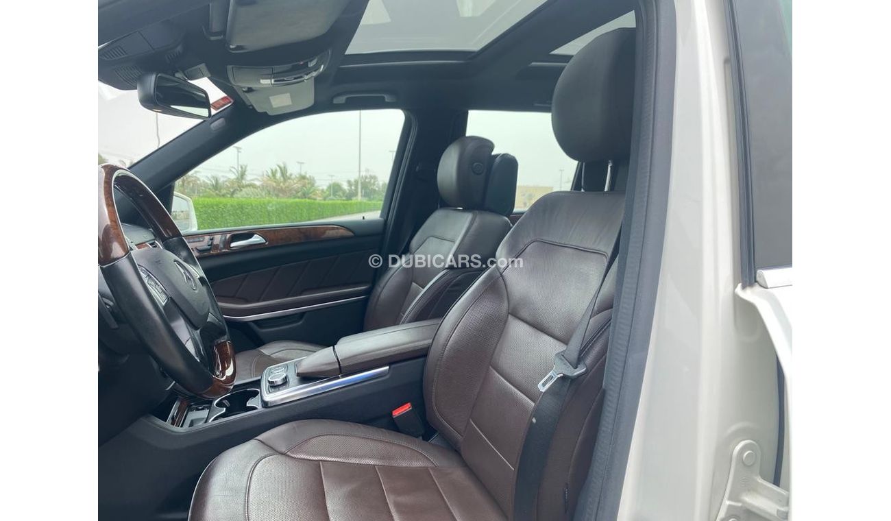 Used Mercedes-Benz GL 500 Std 2013 for sale in Sharjah - 528865