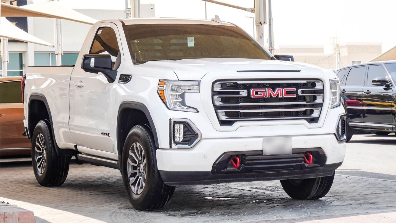 Used GMC Sierra AT4 2020 for sale in Sharjah - 869243
