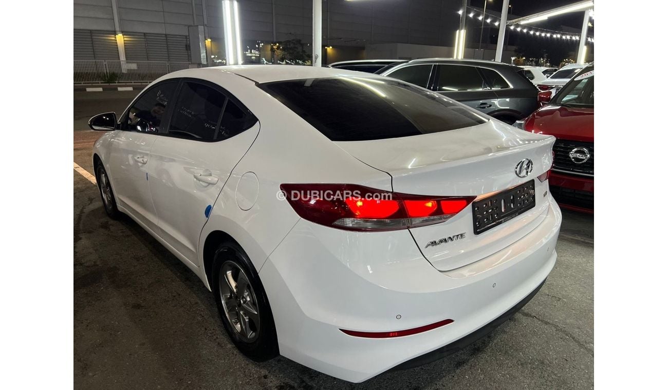 Used Hyundai Avante 2018 for sale in Sharjah - 615247