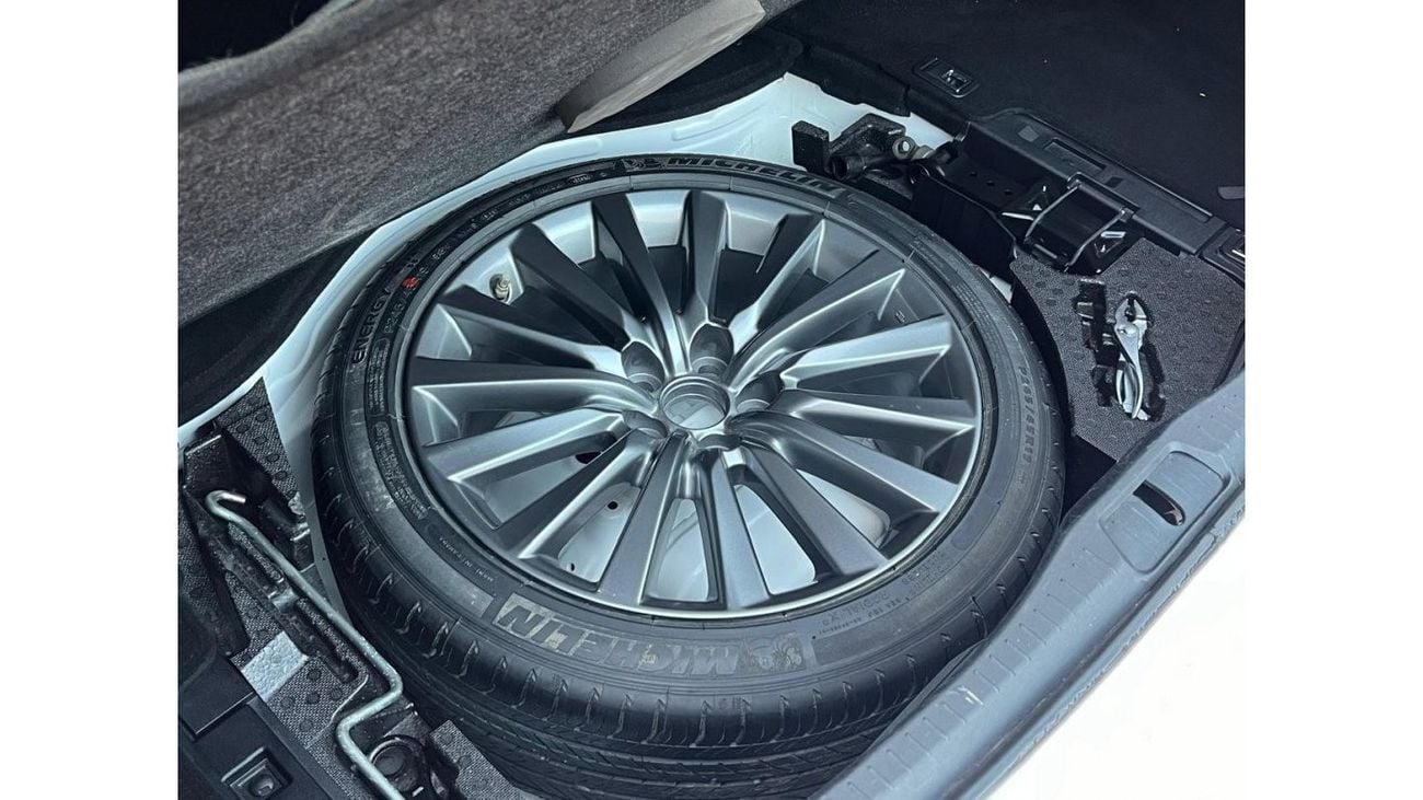 Used Lexus LS460 Prestige LWB 5st 2015 for sale in Dubai - 733341