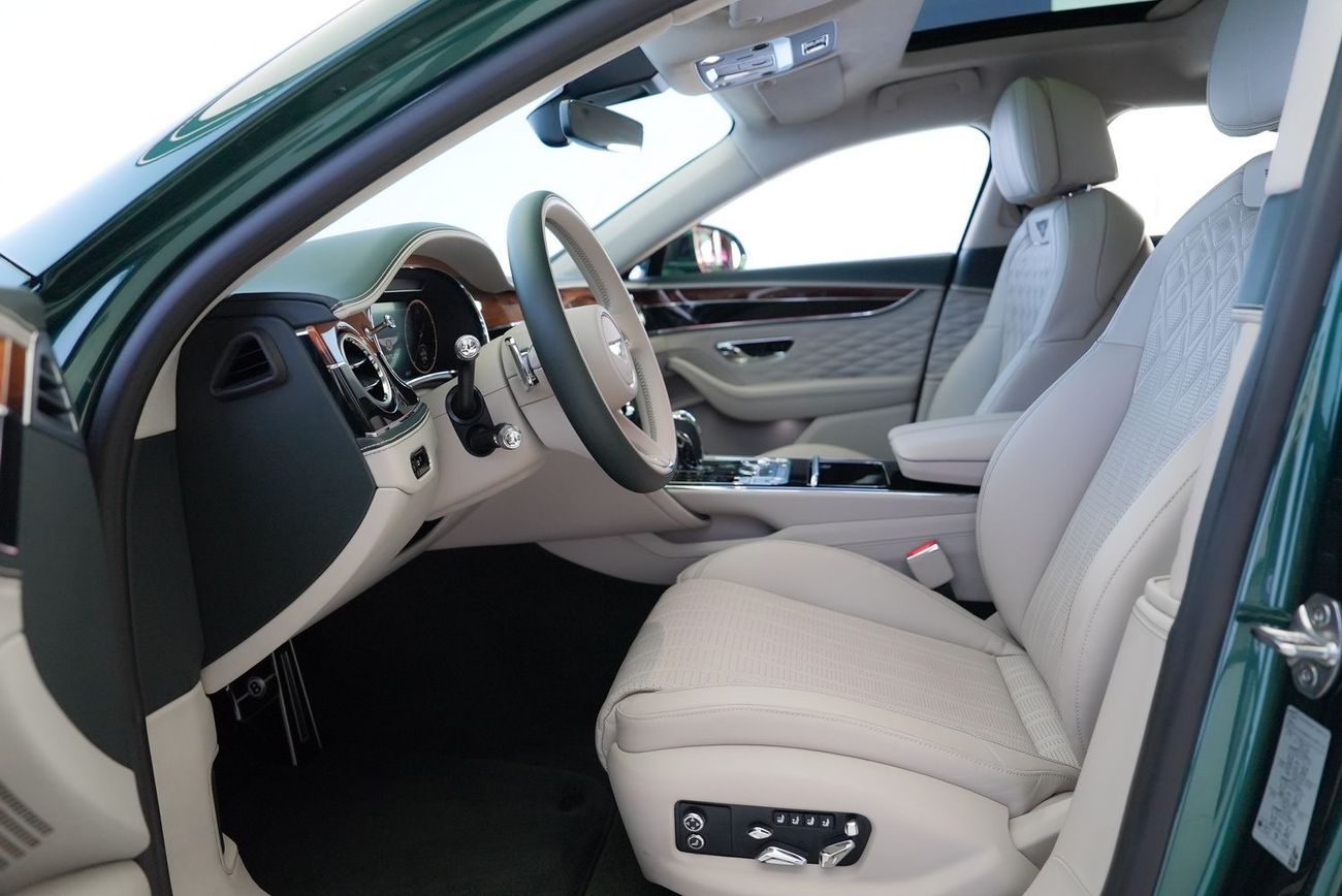 Used Bentley Flying Spur 4.0T V8 2024 for sale in Dubai - 869097