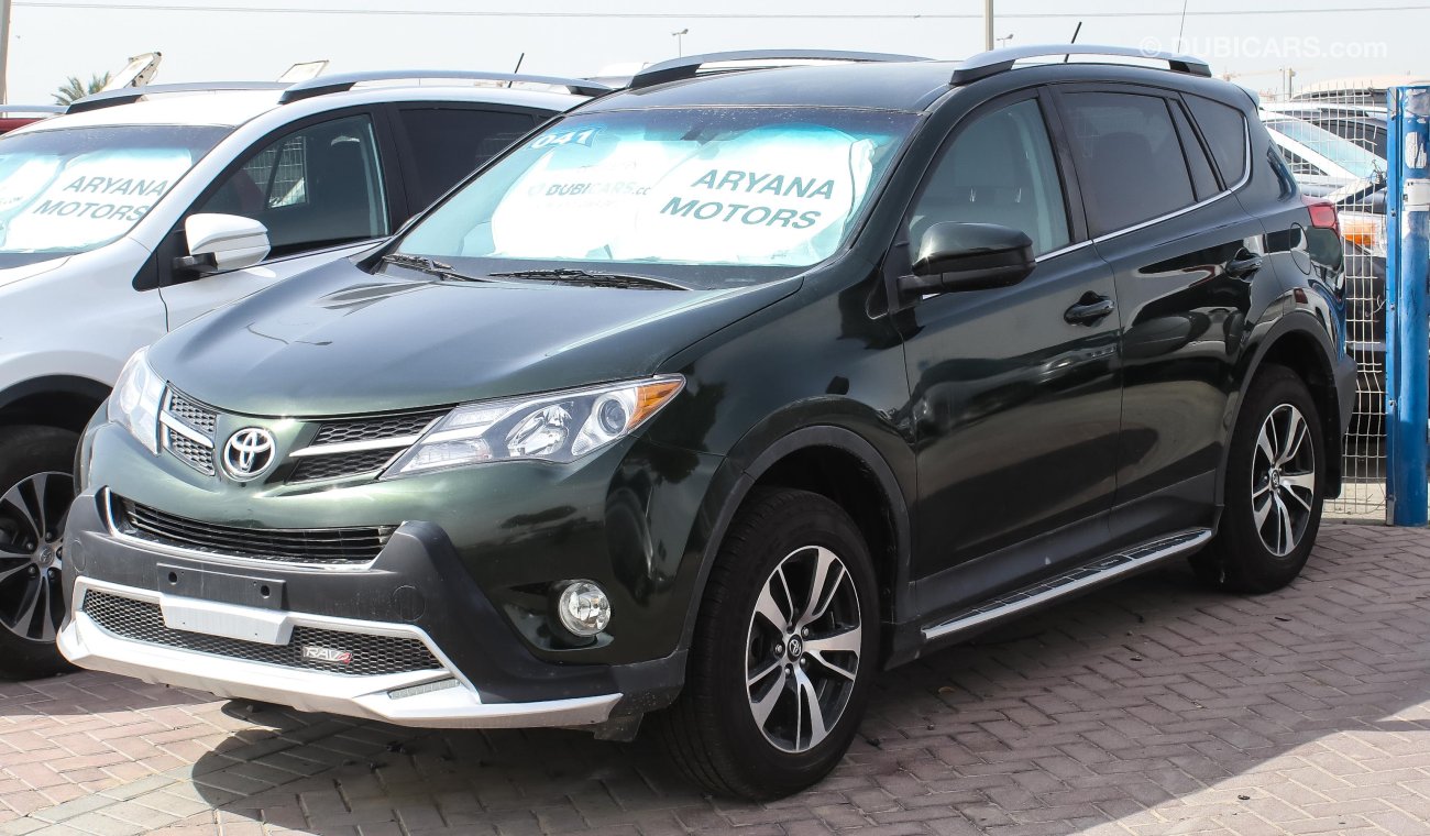 Used Toyota RAV4 LE 2014 for sale in Dubai - 223247