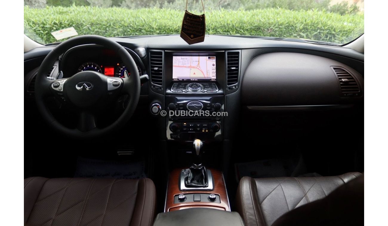 Used Infiniti FX35 Inviniti FX35 GCC 5 Cameras Full option very clean ...