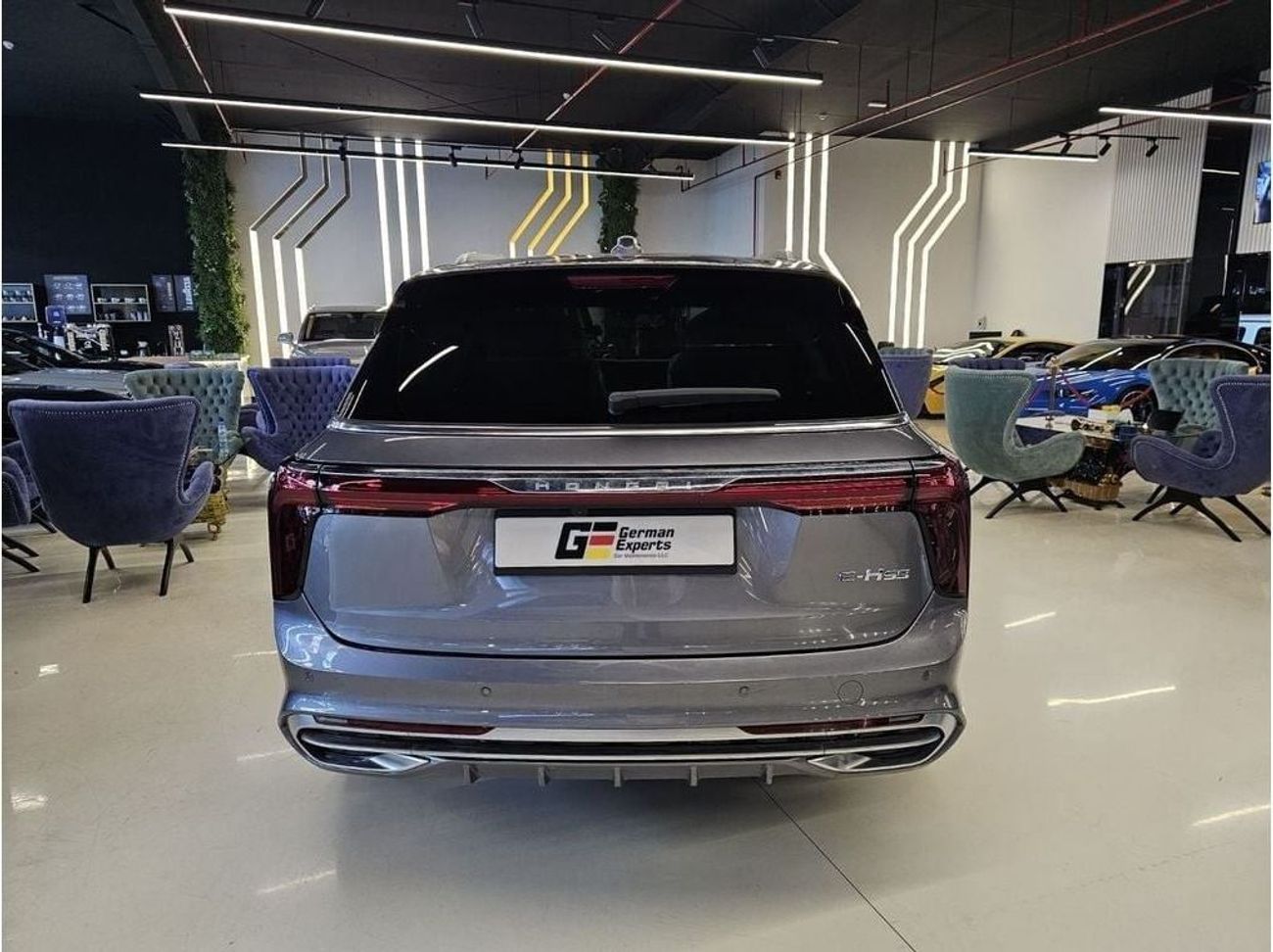 New HONGQI EHS9 HONGQI /EHS9 FULLY LOADED /LONG RANGE /6 SEATERS 2023 for sale in Dubai - 805592