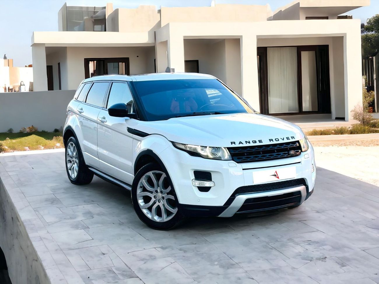 Used Land Rover Range Rover Evoque Prestige AED 1430/M Range Rover ...