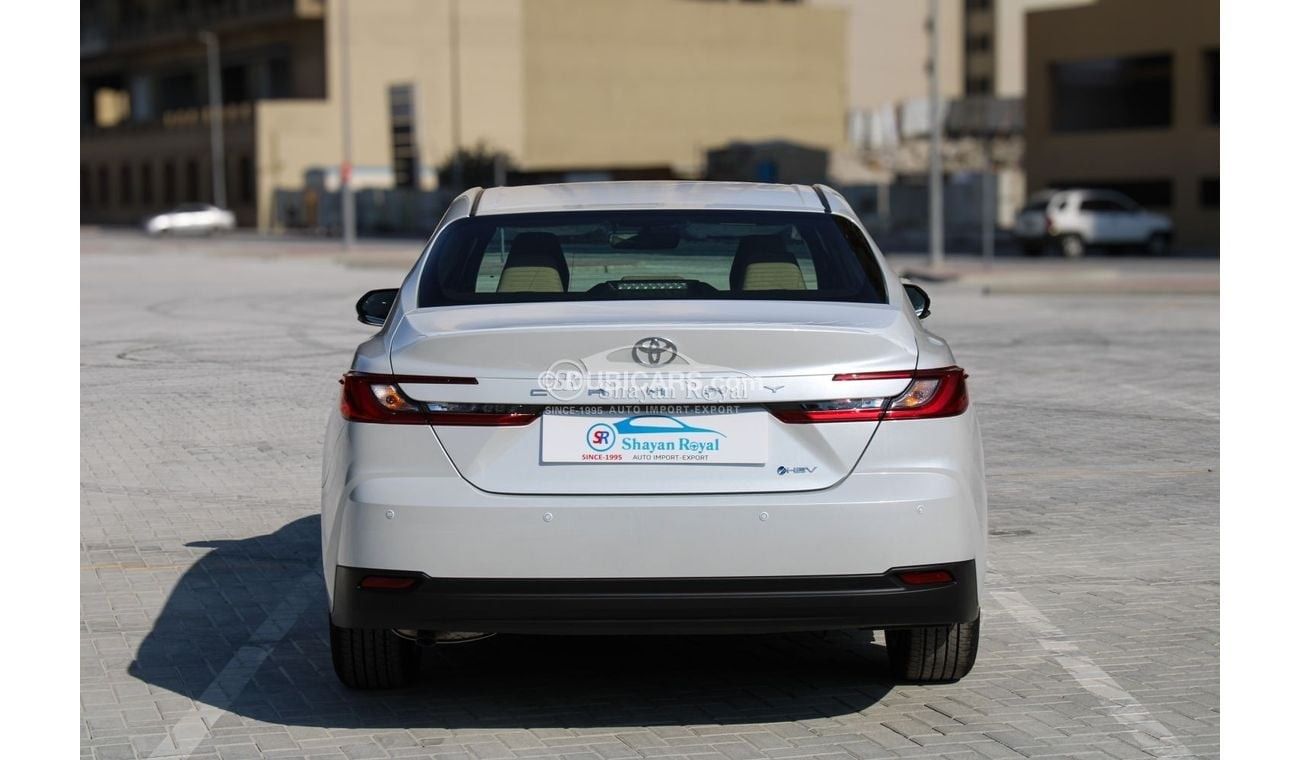 New Toyota Camry LHD 2.5L HYBRID GLE-G FWD AT 2025MY 2025 for sale in ...