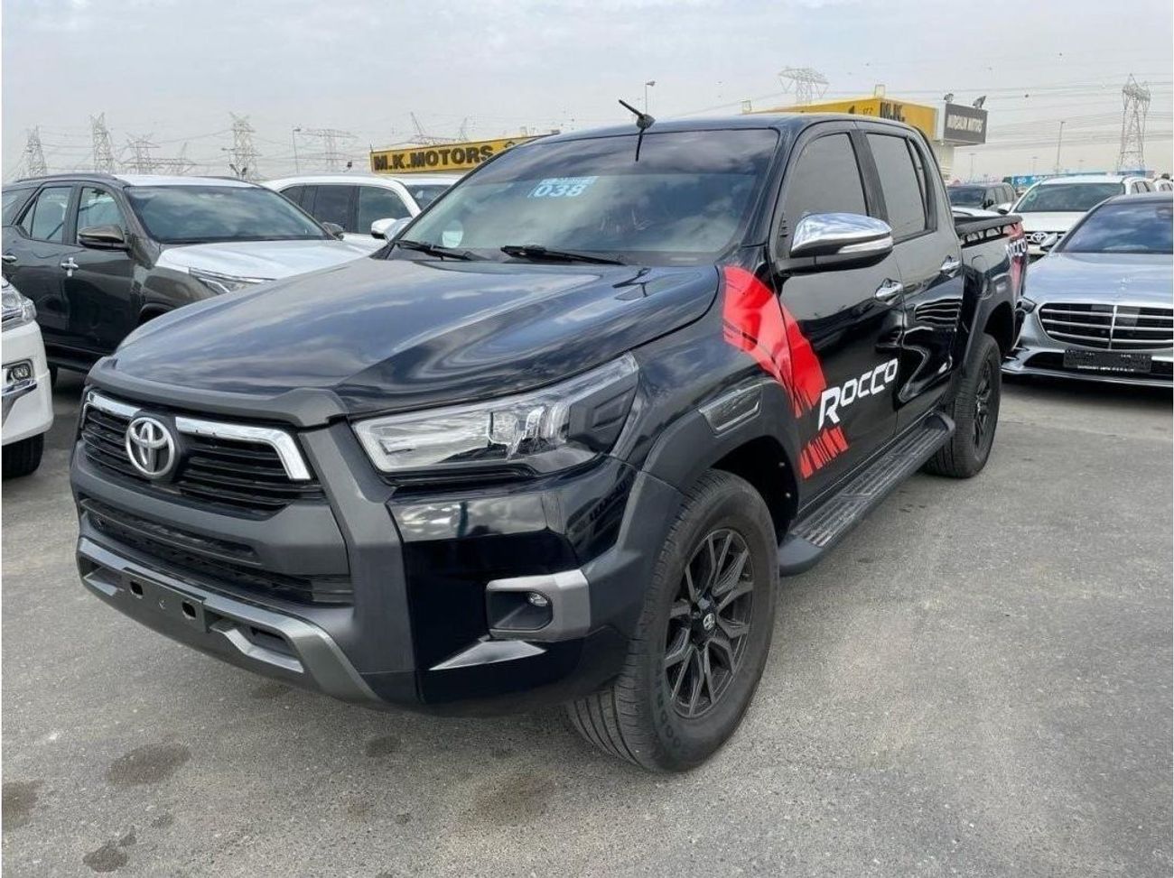Used Toyota Hilux GLX 2.7 4 cylinder 2016 for sale in Dubai - 724610