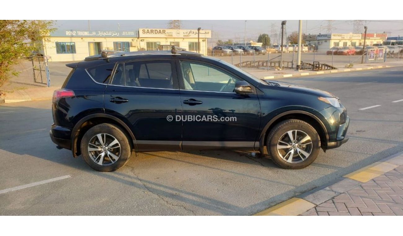 Used TOYOTA RAV4 XLE 4WD PUSH START FULL OPTION 2017 2017 for sale in ...