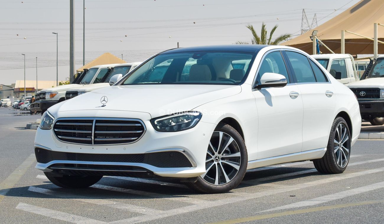 New Mercedes-Benz E200 2022 for sale in Dubai - 551900