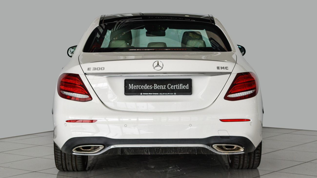 Used Mercedes-Benz E300 2020 for sale in Abu Dhabi - 347097