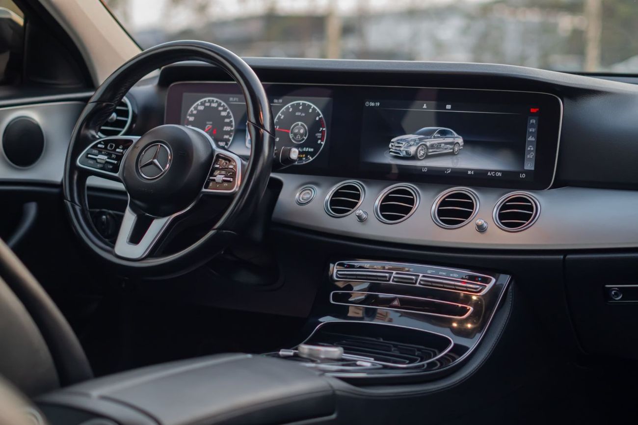 Used Mercedes-Benz E300 GCC CAR MODEL 2020 2020 for sale in Dubai - 846106