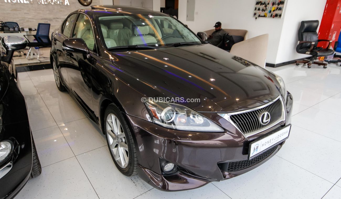 Used Lexus IS300 2012 for sale in Dubai - 87243