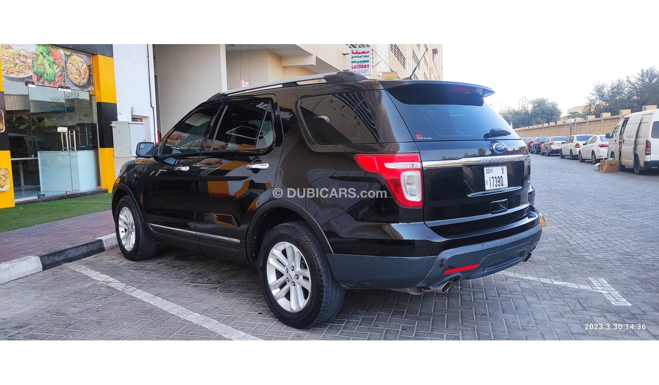 Used Ford Explorer Standard 2012 for sale in Abu Dhabi - 609159