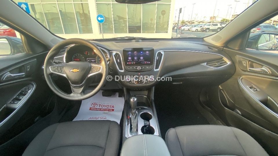Used Chevrolet Malibu LT 1.5L V4 2019 for sale in Sharjah - 643675