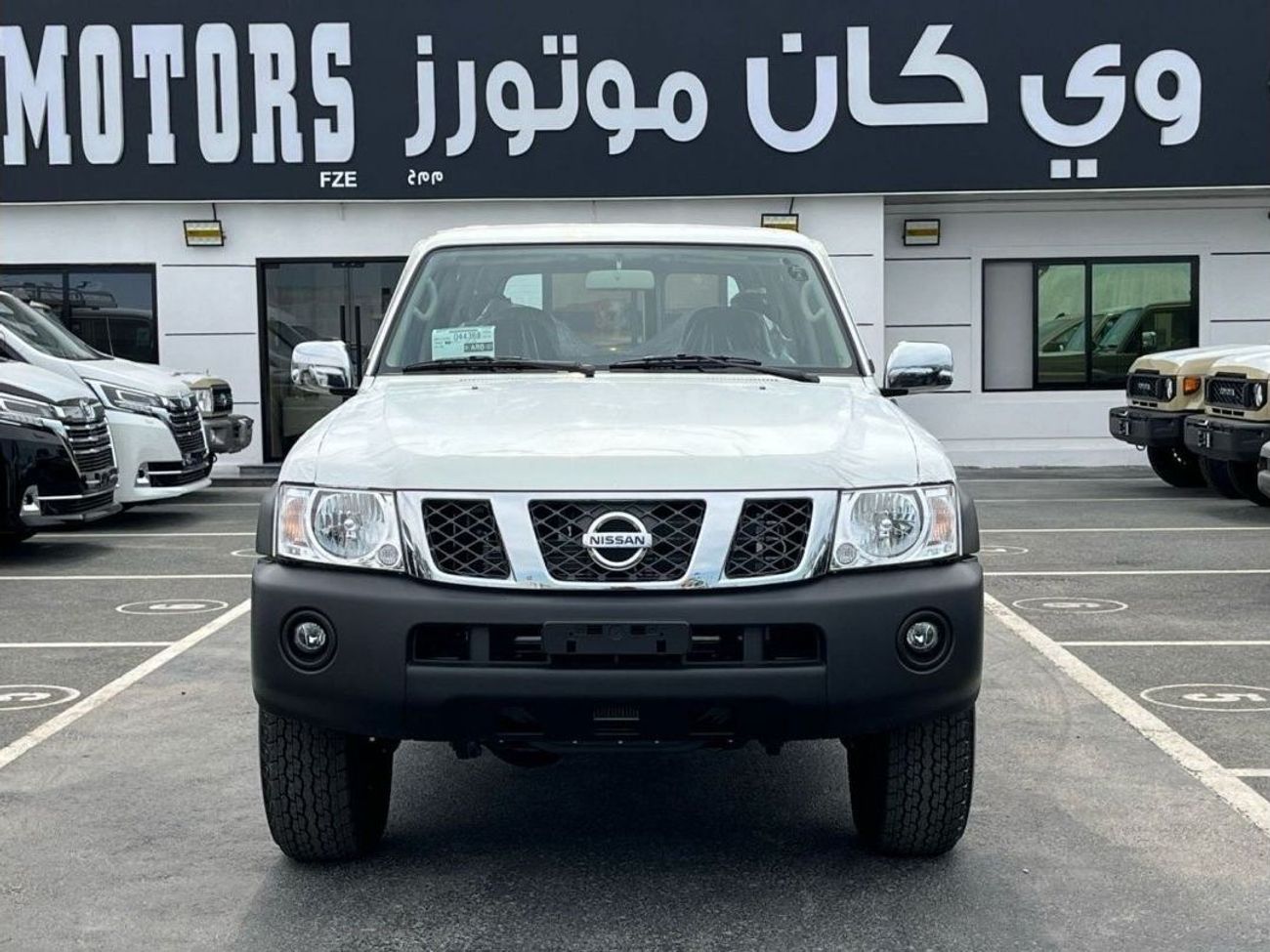 New Nissan Patrol Safari PATROL GL 4.8L 7 SEATER 2023 for sale in Dubai - 712124