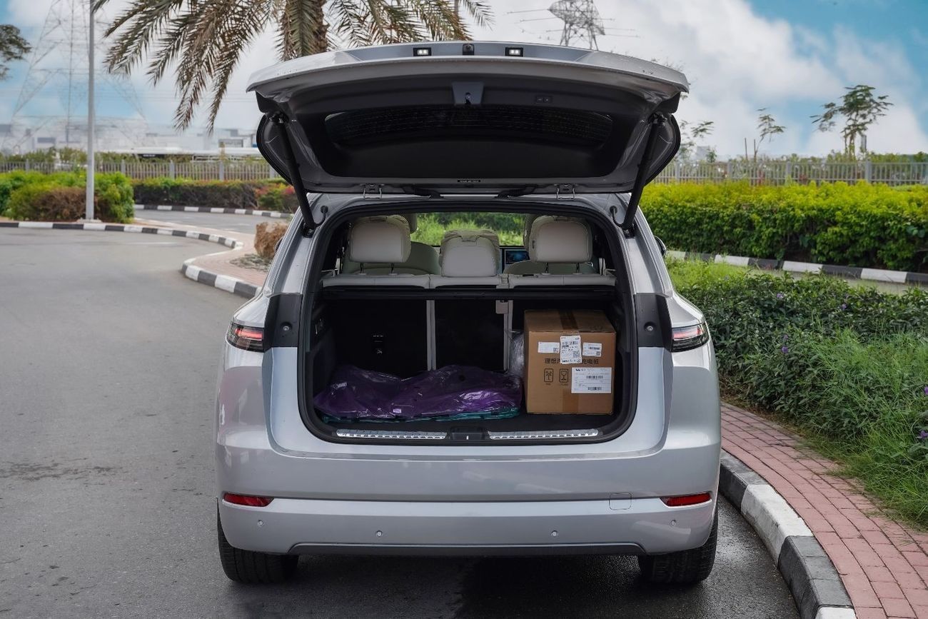 New 2024 Li Auto L7 ULTRA 1.5L Turbo Hybrid SUV 0Km 2024 for sale in Dubai - 837905