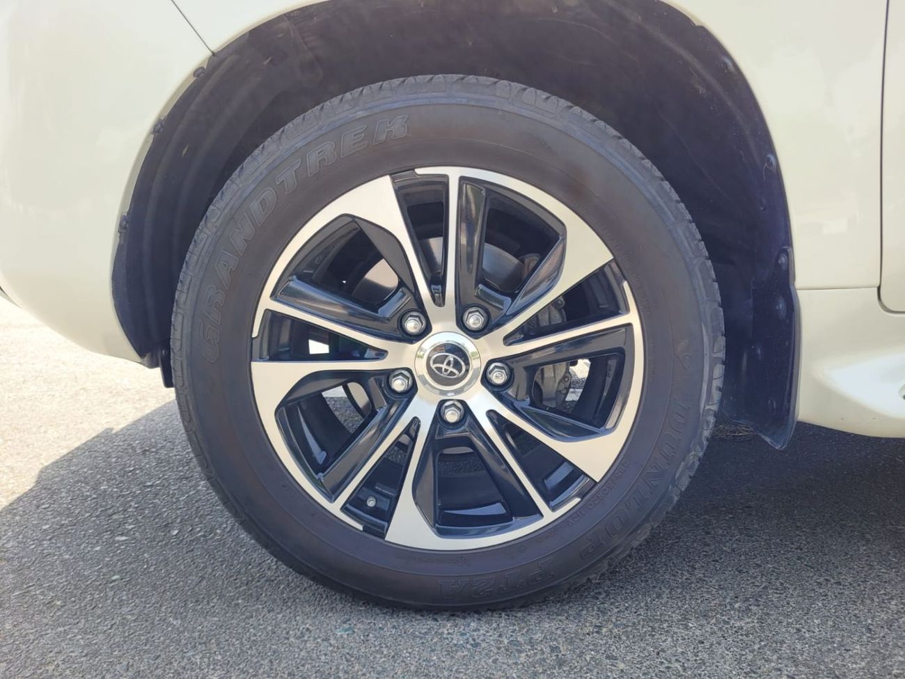 Used Toyota Land Cruiser TOYOTA LANDCRUISER VXR V8 5.7 2021 for sale in ...