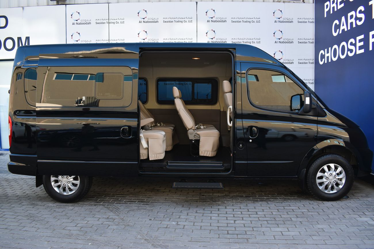 Used SAIC Maxus V80 AED 1199 PM | 2.5L MT 15-STR GCC AGENCY WARRANTY UP TO 2026 OR 120K KM 2023 ...