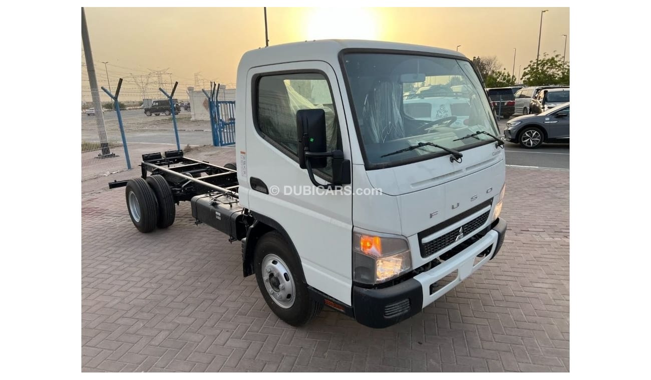 New Mitsubishi Canter Fuso 14-ft Long Chassis 4.2L without Turbo 2022 for sale in Dubai - 548219