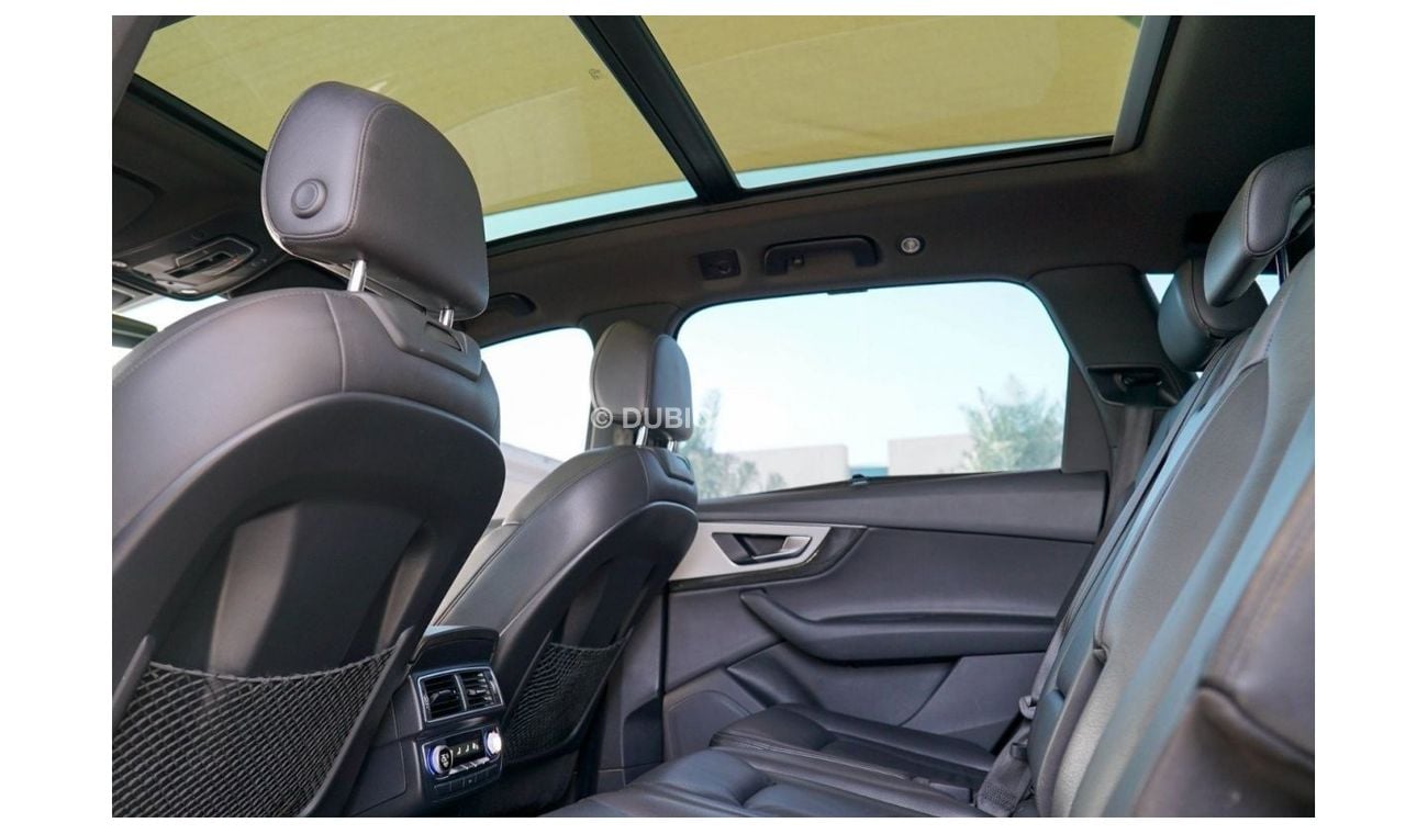 Used Audi Q7 45 TFSI quattro 2018 for sale in Dubai - 693035