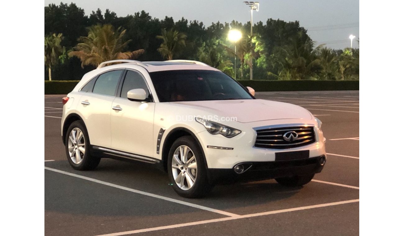 Used Infiniti FX35 MODEL 2012 GCC CAR PREFECT CONDITION INSIDE AND ...