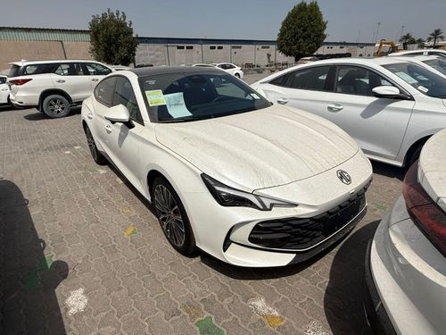MG 7 Price in UAE, Images, Specs & Features