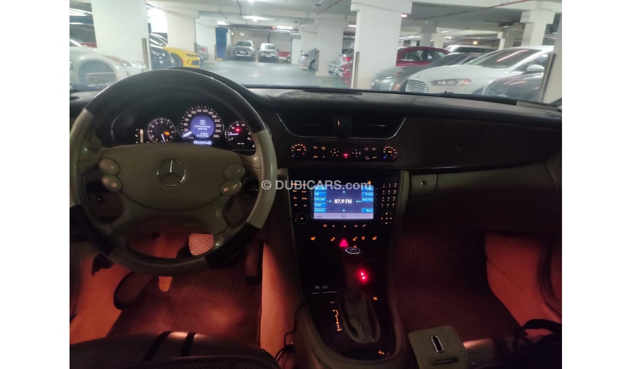 Used Mercedes-Benz CLS 350 35 2005 for sale in Dubai - 610079