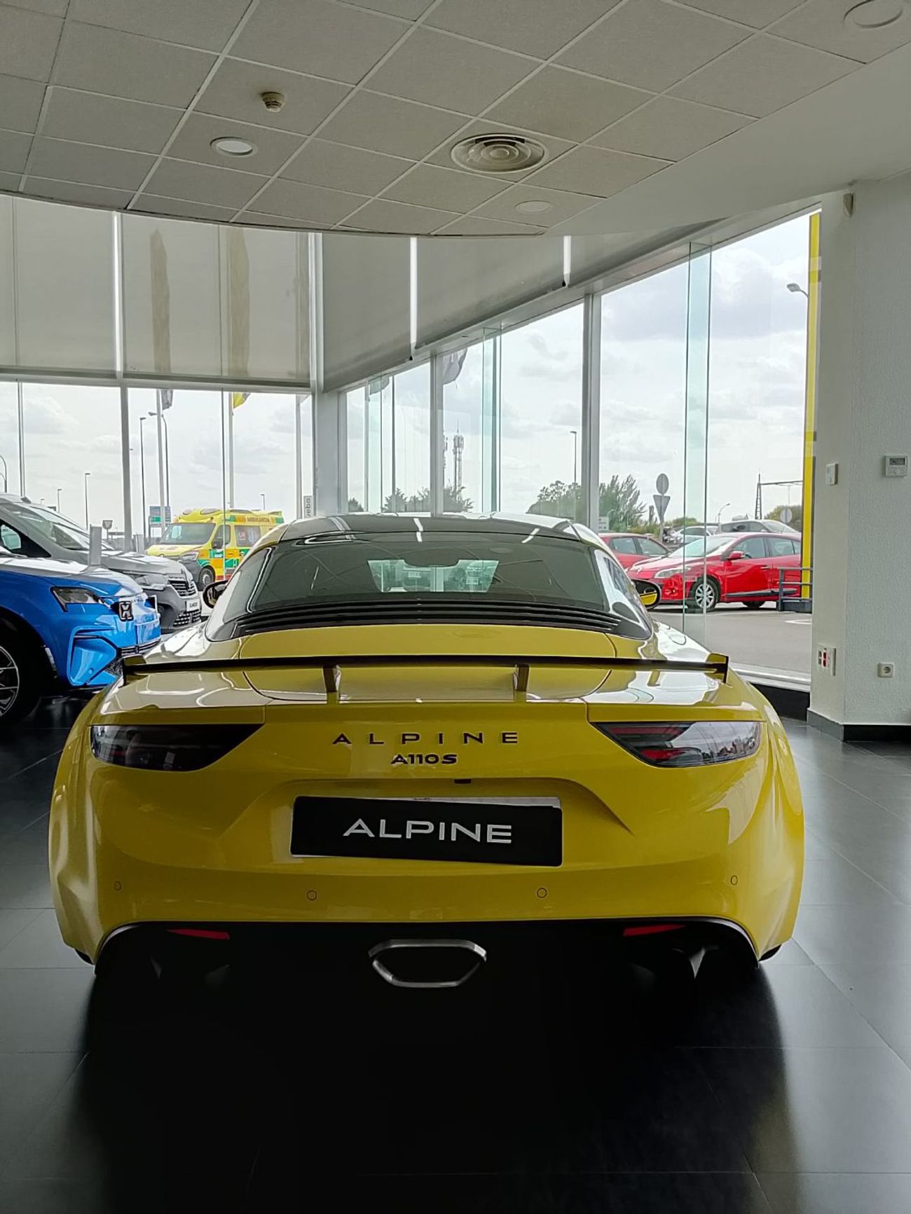 New Alpine A110 A110S - Full Equipped 2024 for sale in Dubai - 866082