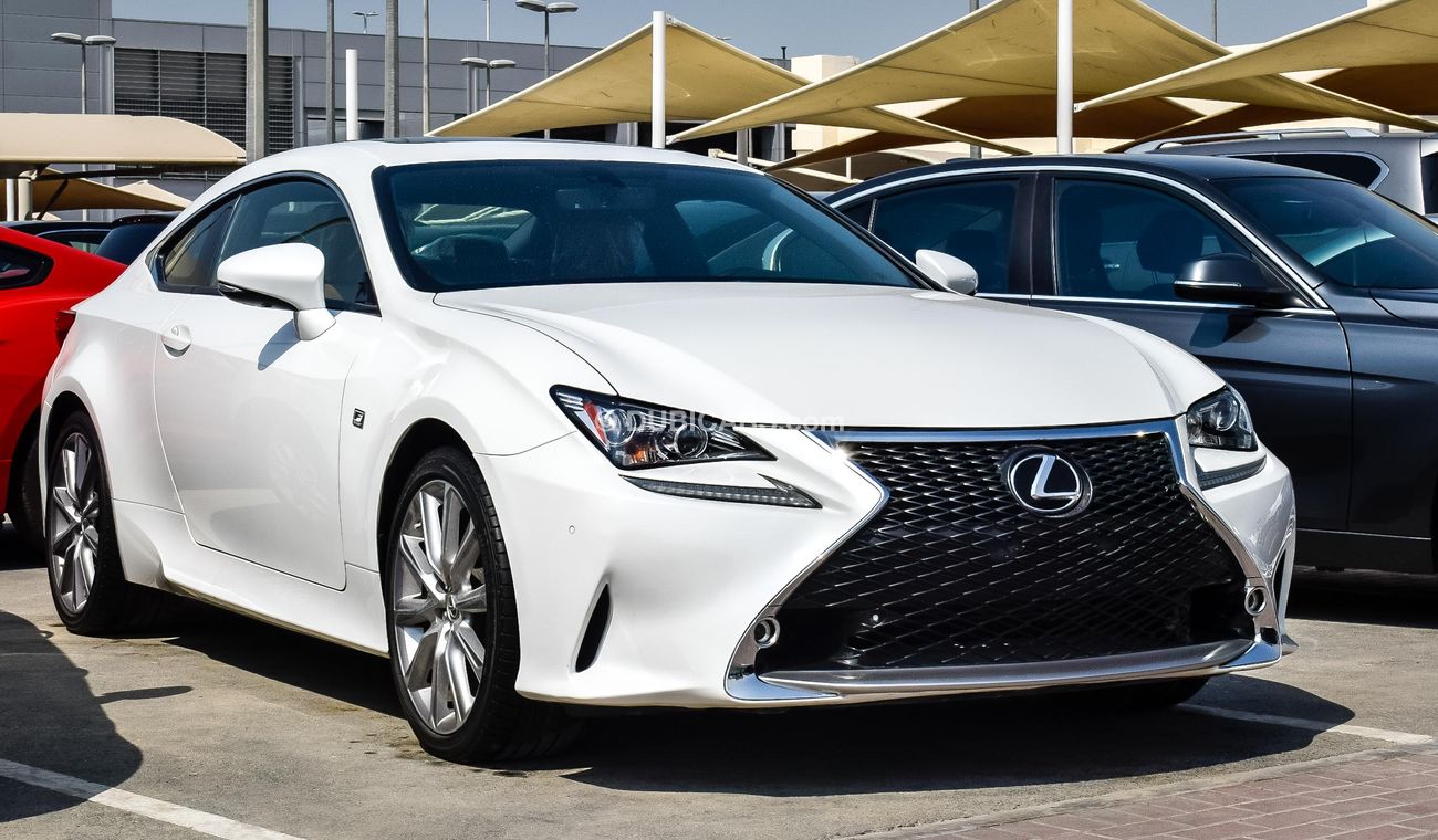 Used Lexus RC350 2015 for sale in Sharjah - 190596