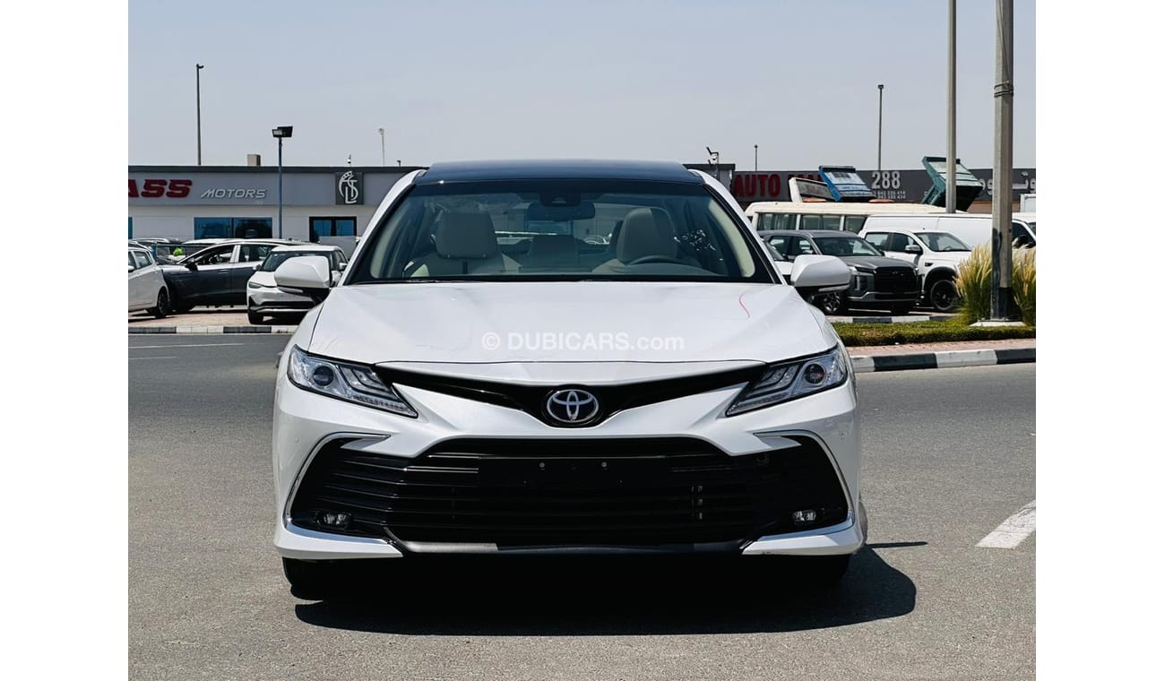 New Toyota Camry LIMITED 3.5L 2023 for sale in Dubai - 629648