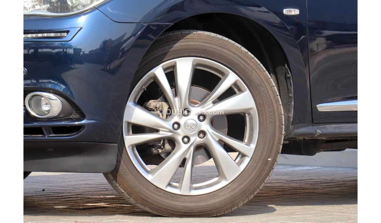 Used Infiniti QX60 L50 2015 for sale in Dubai - 647841