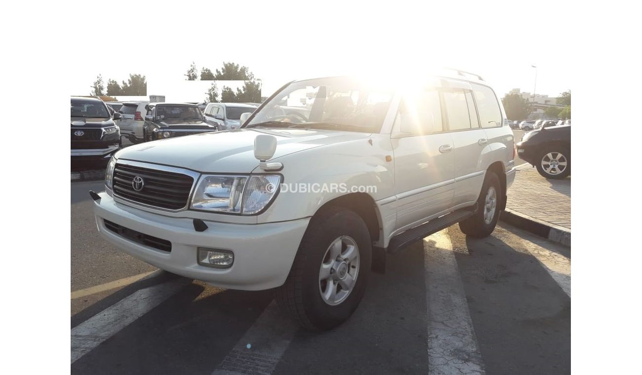 Used Toyota Land Cruiser 2000 for sale in Dubai - 206060