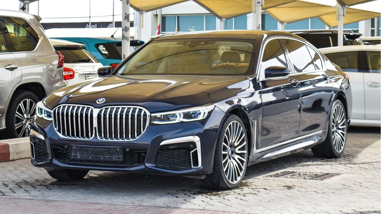 Used BMW 740Li I XDrive 2018 for sale in Sharjah - 711363