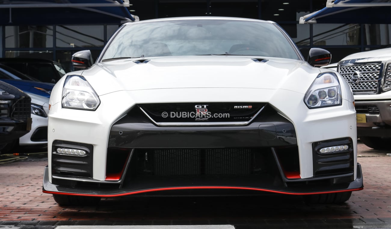 New Nissan GTR Nismo 2017 for sale in Dubai - 96303
