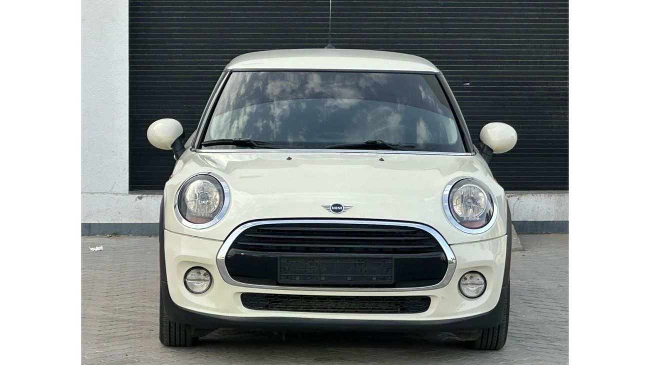 Used Mini Cooper Coupé 2019 for sale in Dubai - 725591