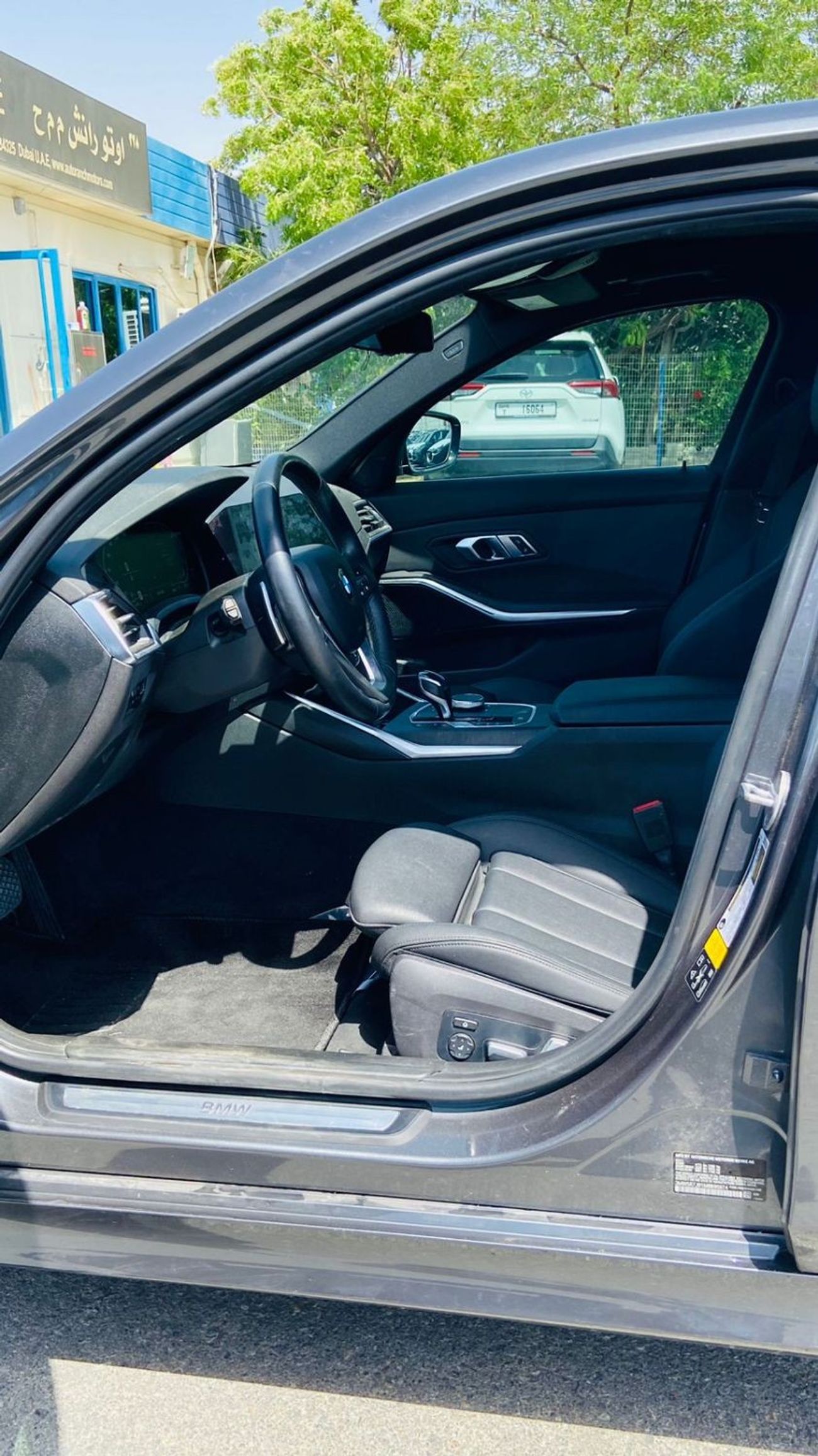 Used Exclusive 2021 BMW 330I 2.0L 2021 for sale in Dubai - 743090