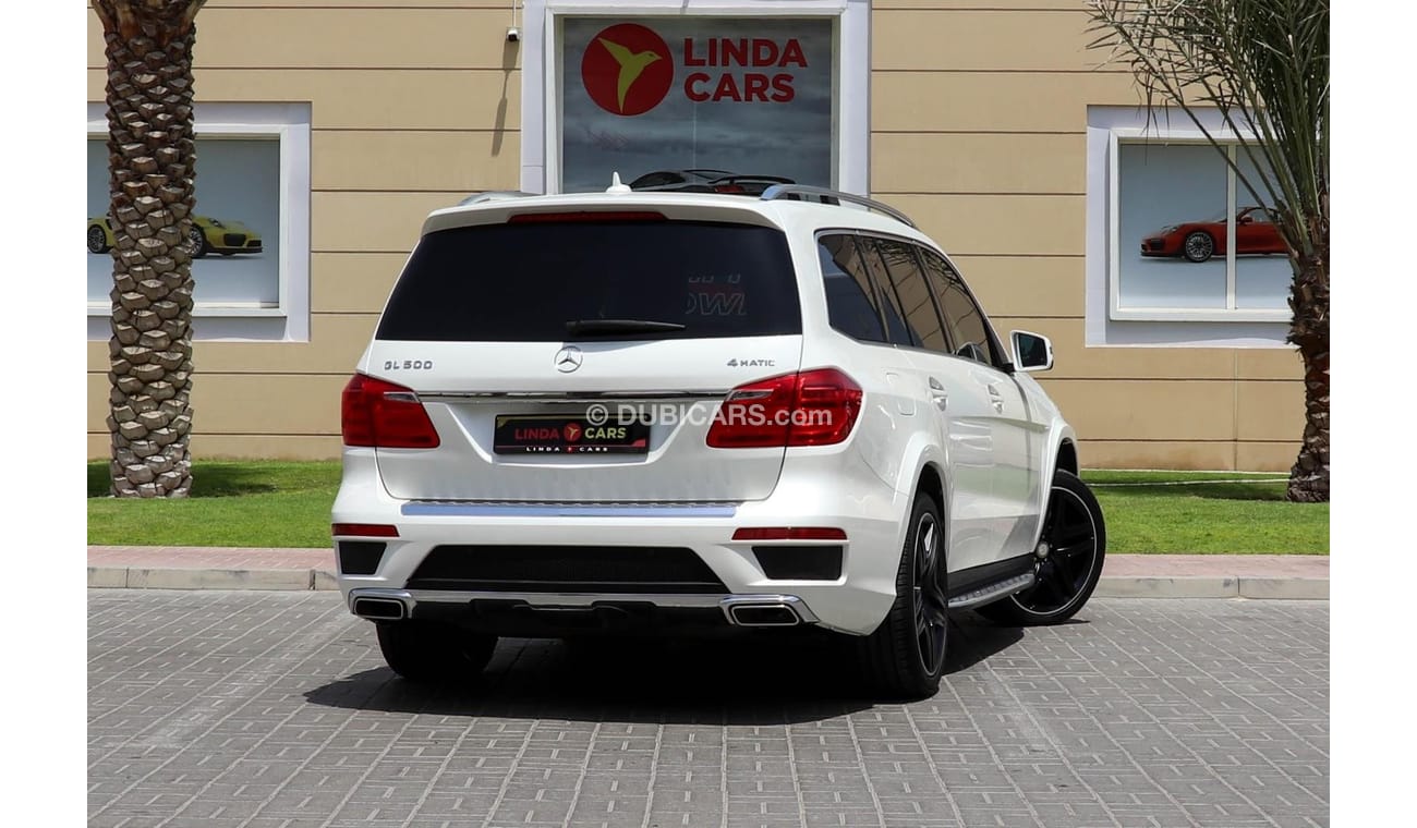 Used Mercedes-Benz GL 500 X166 2015 for sale in Dubai - 634140