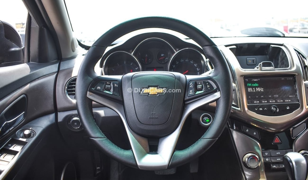 Used Chevrolet Cruze LS 2014 for sale in Sharjah - 644842