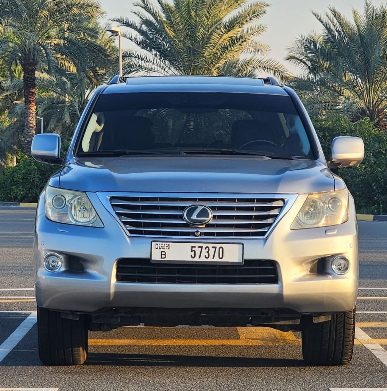 Used Lexus LX570 2011 for sale in Sharjah - 704268