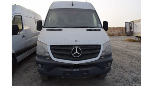 Mercedes-Benz Sprinter Price in UAE, Images, Specs & Features