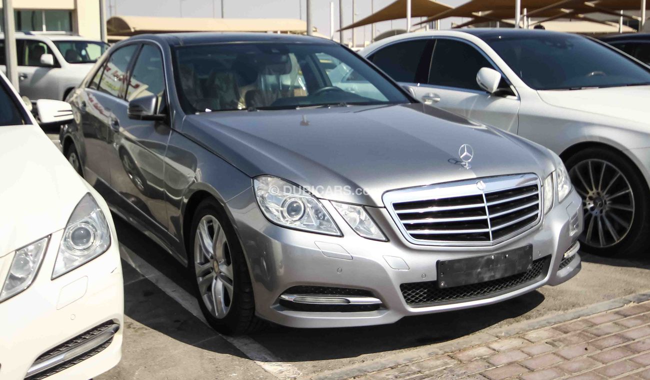 Used Mercedes-Benz E300 2011 for sale in Sharjah - 132446