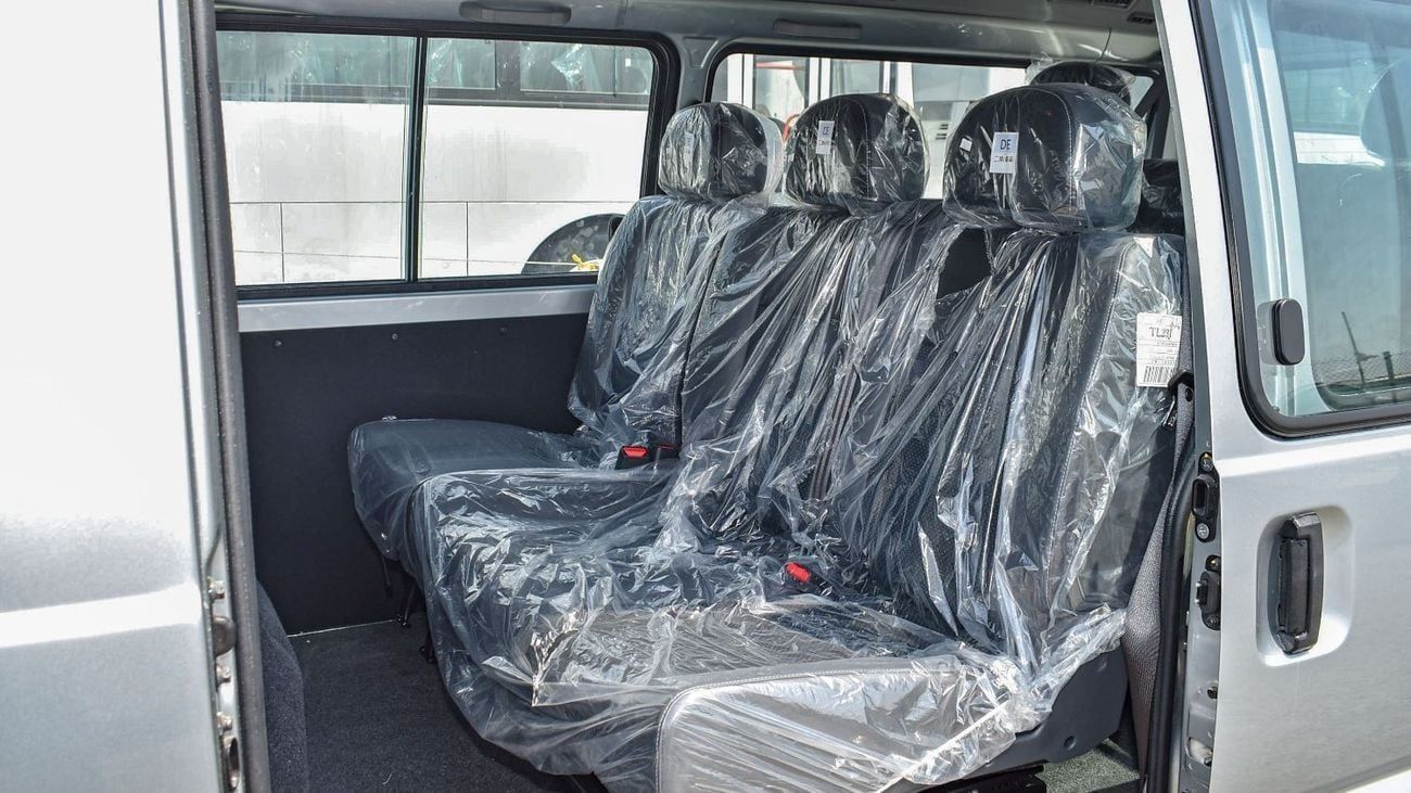 New CMC D 260 CMC D260 || Window Van || 8 seater || 2.4L 2WD || 2025 ...