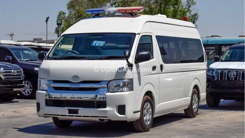 New Toyota Hiace AMBULANCE RHD DIESEL 2.8L 2019 for sale in Dubai - 281611