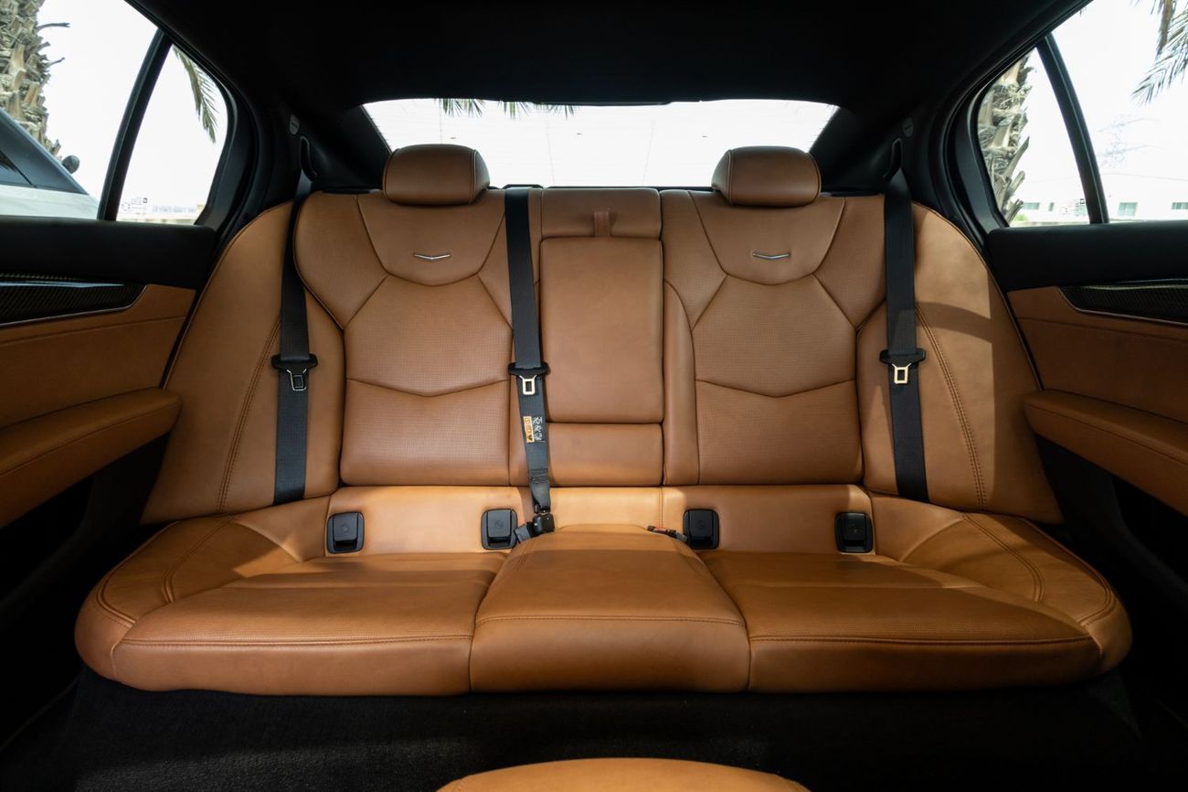 Used Cadillac CT5 V 3.0T 2022 for sale in Dubai - 871907