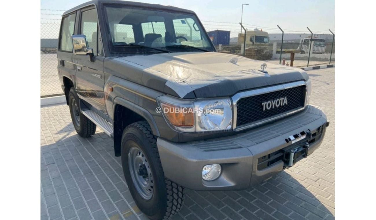 New Toyota Land Cruiser Hard Top 2022 MY LC71 4.0L PETROL (71W22) 2022 for sale in Dubai - 597224